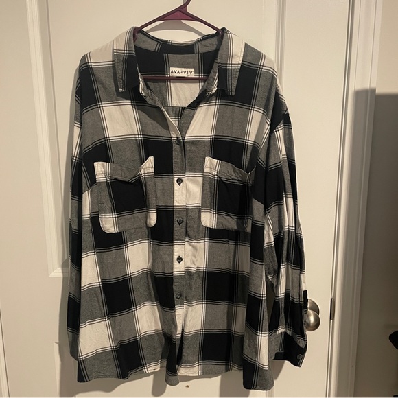 Ava & Viv | Tops | Ava Viv Monochrome Plaid Shirt | Poshmark